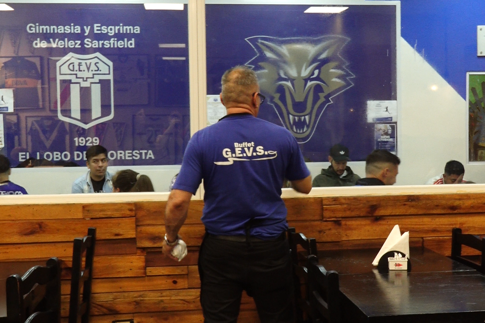 Buffet GEVS: comida casera, comunidad y gestión con sabor